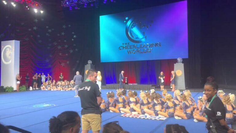 Cheer Excellence: Unique Award Ideas to Inspire and Celebrate!